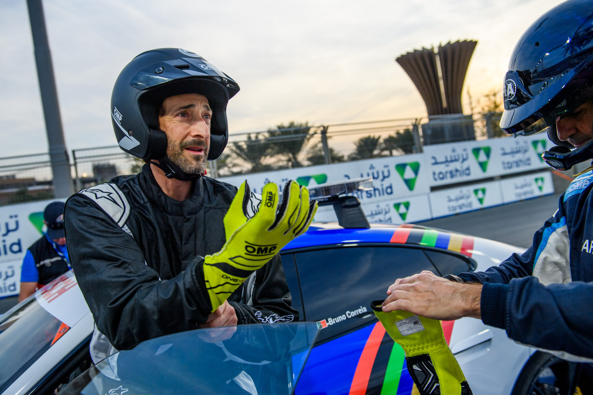 Adrien Brody Heats Up the Desert in Formula E Race Car – Behind the Sport